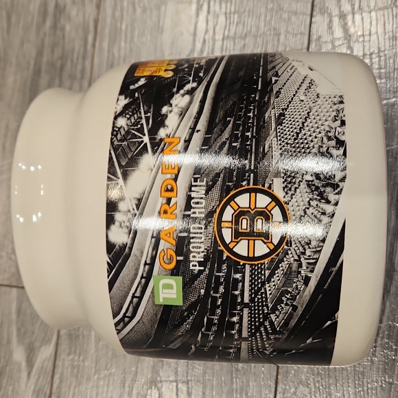 Art | Td Garden Proud Home Of Boston Celtics Boston Bruins Ceramic ...